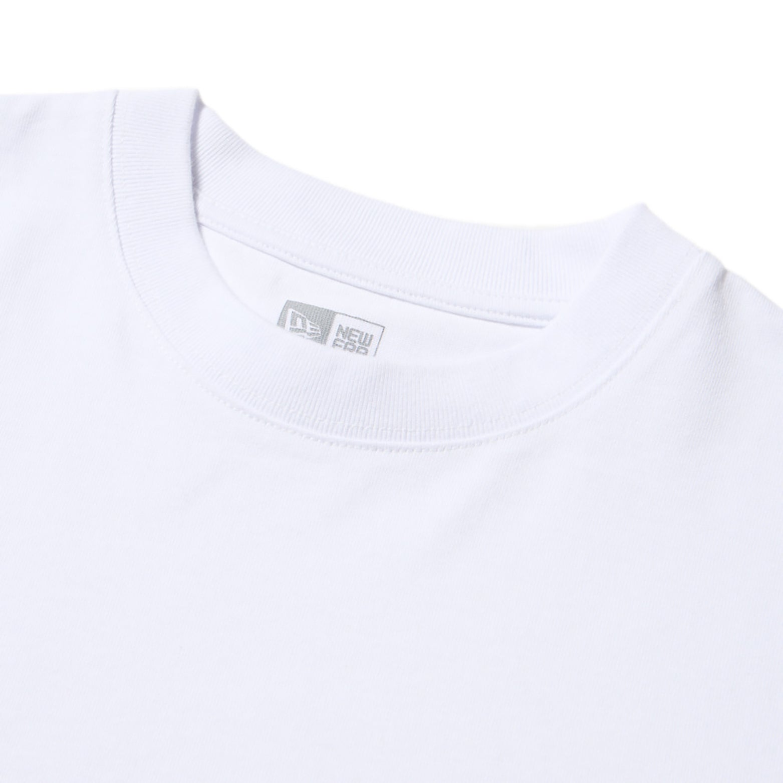 NEW ERA ZOOM UP LOGO WHITE LONG SLEEVE T-SHIRT – New Era Hong Kong